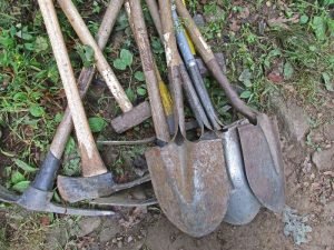 Parts of a Garden Shovel: Names, Functions Explained